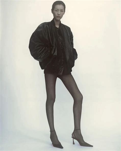 Liu Wen By Nick Yang For T Magazine China October 2024 Fashion Editorials Minimal Visual