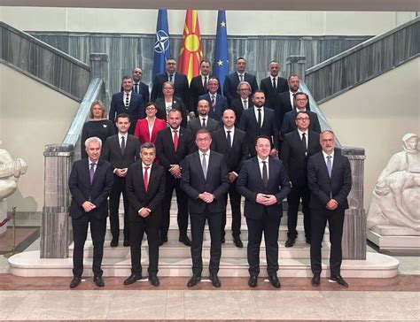 Биографија на НОВИТЕ МИНИСТРИ