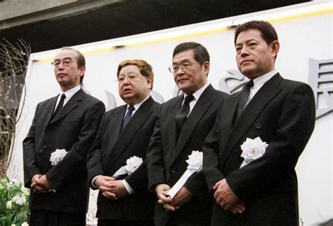 故いかりや長介さんの葬儀を前に記者会見するザ・ドリフ…：加藤茶さん 写真特集：時事ドットコム