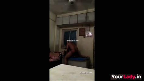 Patni Ko Dost Ne Sofe Pe Letake Choda Indian Desi Hindi Sex Mms