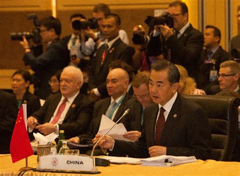 Chinese FM Rejects Philippine Japanese U S Claims On S China Sea