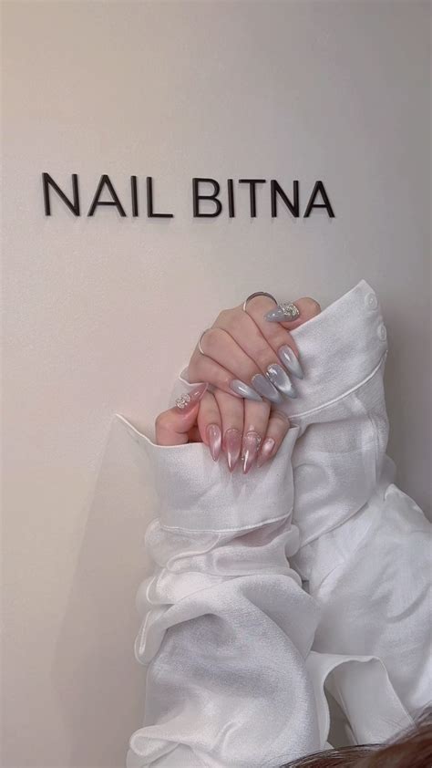 신논현네일 논현네일 강남네일 I 네일빛나♥ 🖤 신상 자석젤 하루에 세분은 하시는듯 오묘하고 고급지고 너므 이쁘지모에요 🤍 Instagram