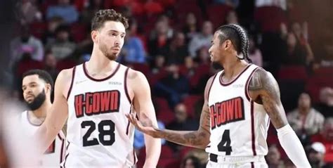 申京离队倒计时！火箭有意用他交易字母哥，除了汤普森皆可成筹码