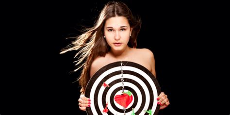 Dirty Strip Darts Turn Tic Tac Toe Into A Sexy Darts Game For Two Games For Couples