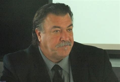 Bon Article Sur Yves Daoust Lhomme Le Maire Le Préfet Et Le Vendeur