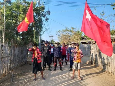ယင်းမာပင်တွင် အကြမ်းဖက် စစ်အာဏာရှင် ဆန့်ကျင်ရေး ချီတက် ဆန္ဒပြပွဲကို Pdf တပ်ဖွဲ့များ လိုက်ပါ ဝန