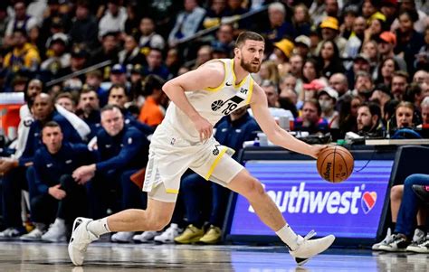 Михайлюк провів яскравий матч за Юту проти Портленда в НБА дивитись відео Zn Ua