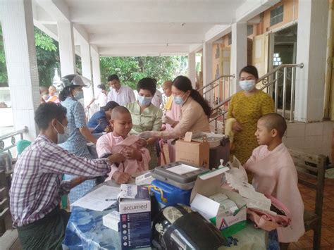 မြန်မာနှစ်ဆန်း ၁ ရက်နေ့ အထိမ်းအမှတ် ဘုန်းတော်ကြီးကျောင်းများနှင့်သီရှင်ကျောင်းများတွင် ကိုဗစ