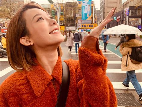 孟耿如20萬時尚行頭逛街 驚見「15萬情侶包」與黃子佼隔空放閃 Et Fashion Ettoday新聞雲