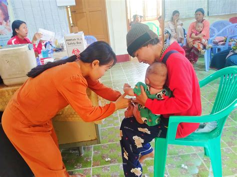 ပိုင်ကျုံမြို့၌ ကျေးလက်ကျန်းမာရေးဌာန၌ အသက်နှစ်နှစ်အောက် ကလေးငယ်များနှင့