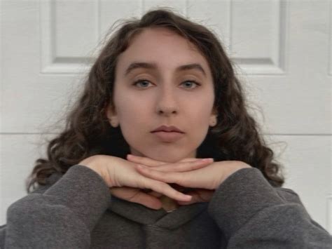 Isabelle Gitlin Releases Captivating New Single Long And Gone” Au