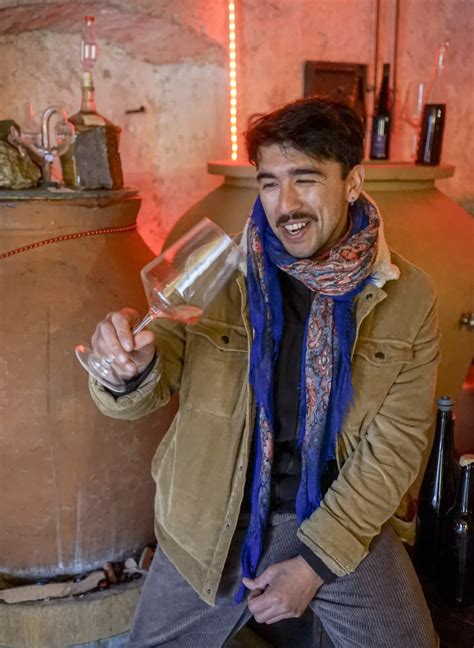 Haroon Rahimi Vigneron Un Vin Cest Tout