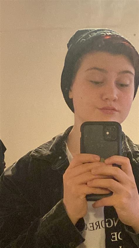 Do I Pass As A Cis Man R Trans