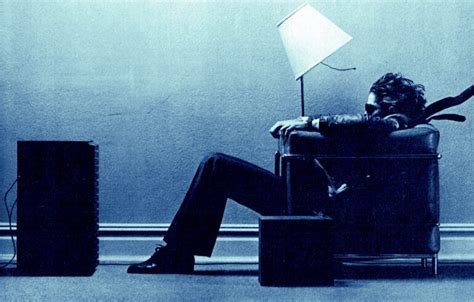 Get Blown Away By These Iconic Vintage Maxell Tape Ads Plus See Some