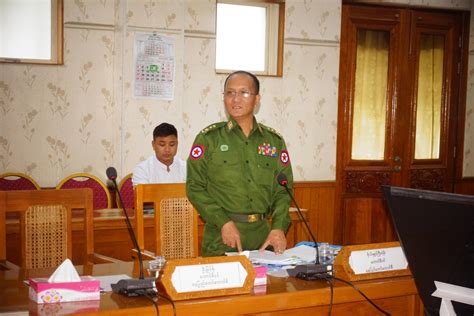 နေပြည်တော်ကောင်စီဝင် ဗိုလ်မှူးကြီးရဲမိုး နေပြည်တော်ယာဉ်အန္တရာယ်၊ လမ်းအန္တရာယ် ကင်းရှင်းရေးကောင