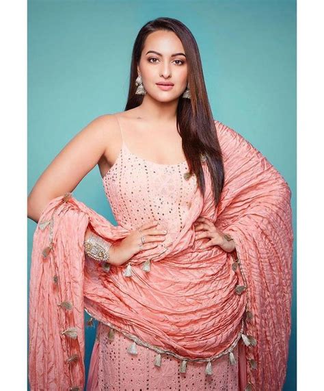 Mohit Rai On Instagram Stunner Aslisona In Itrhofficial For Dabangg3 Promotions Styled Wit