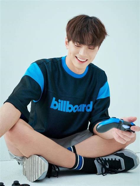 Sempat Dianggap Tuli Nada Ini Dia Profil Kim Min Kyu Jatim