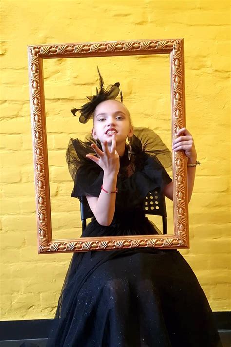 Каріна Піпченко Алея Зірок України Hollywood Promo