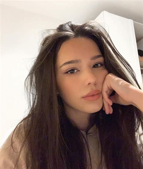 Pretty Girl Instagram Telegraph