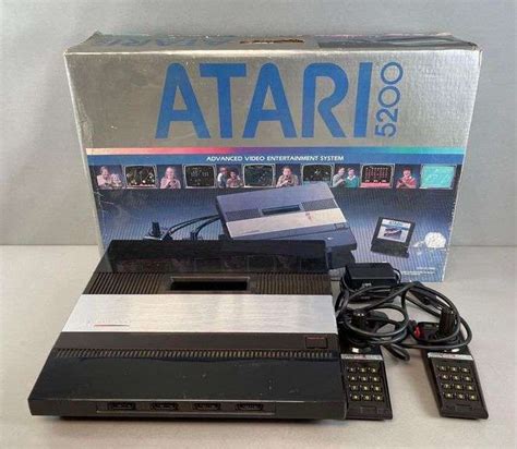 1982 Atari 5200 Game Console With Controllers Matthew Bullock Auctioneers