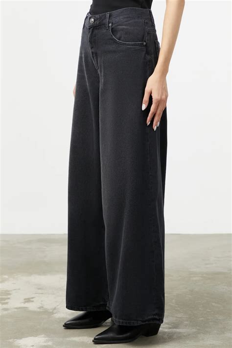 Джинсы-клеш Neohit 687001003 цены в Москве, купить одежду, каталог ...