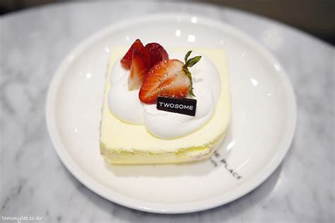 투썸 기념일 조각케이크 쿠폰 마스카포네 딸기 생크림 케이크