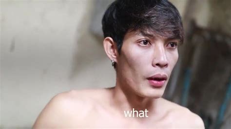 Asian Zeig Mir Dein Sixpack Zum Navel Stechen Thisvid Com