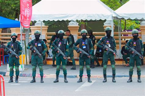 កម្លាំងនគរបាលខេត្តព្រៃវែង ចុះល្បាតការពារសន្តិសុខ សណ្ដាប់ធ្នាប់ តាមគោលដៅត្រៀមសម្រាប់បុណ្យ