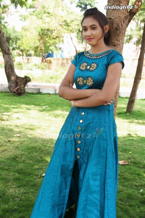 Sai Sindhu Photos Telugu Actress Photos Images Gallery Stills And