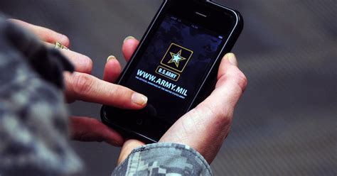 All Branches Of The US Military Are Now Investigating Nude Photo Sharing On Social Media The Verge