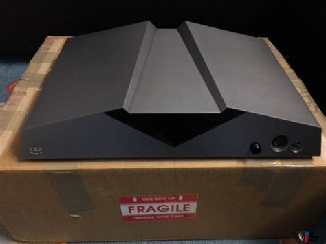 LH Labs VI DAC Xfinity With The Upgraded Naked Resistors Quad DSD Photo