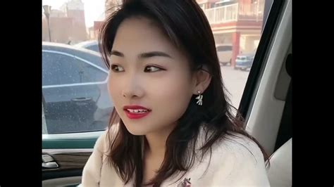 爆笑视频 虎妞听相亲对象说他爸爸很有钱，居然想嫁给他爸爸 Youtube