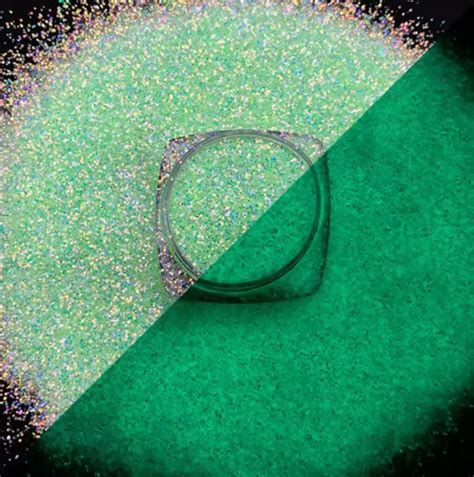Tinkerbell Glow In The Dark Chaseraeglitter