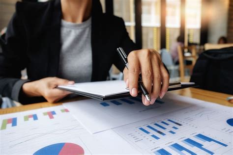 Data Analysis Made Simple With SPSS Aventis Learning Group