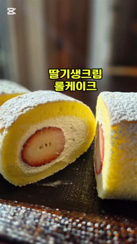 키친란 원주 공방에서 작업했어요 작업하던 작품의 토회를 샤프로 갈기 하는 날이었어요 처음엔 정말 끝도 없이 갈아야 할 것 같아 힘들었지만 😥 선생님께서 도와주신 덕분에