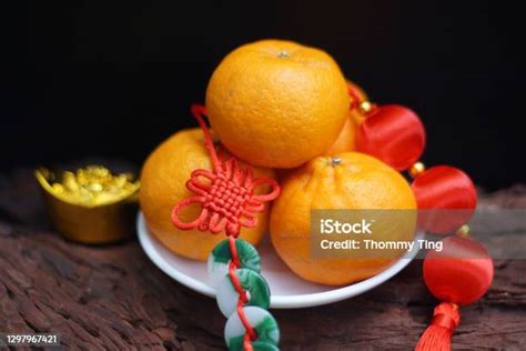 중국 설날 황금 색 의 고버 옥과 빨간 등불이있는 만다린 오렌지 0명에 대한 스톡 사진 및 기타 이미지 0명 감귤 감귤류 과일 Istock