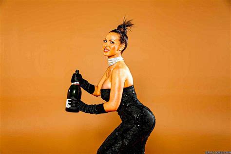 Nikki Benz Break The Internet Porn Pic