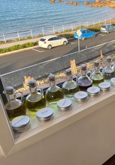 Private Candle Making Class Tasmania Events Classbento