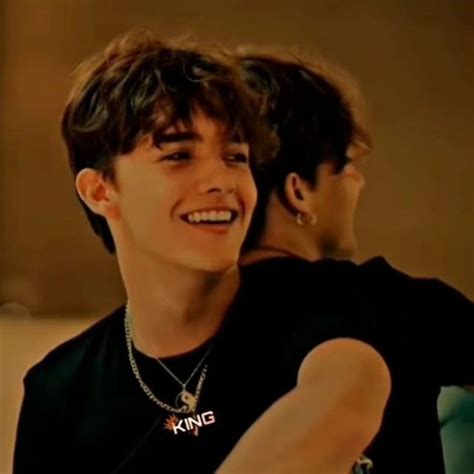 🦋⃟ᴠͥɪͣᴘͫ♔sazar♔ Ansari King 98k • Threads Say More