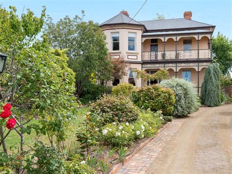 Blast From Past Federation Gem With Parklike Grounds Au