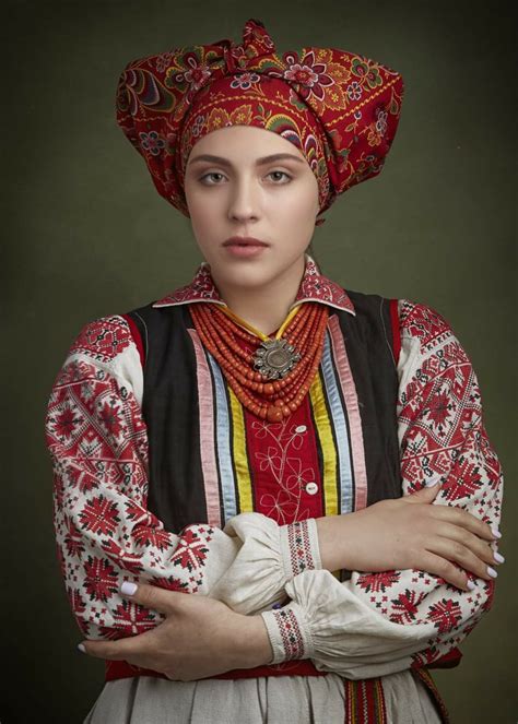 Pin By Ali Şahİn On Dünya Kültürleri 2 Traditional Outfits Ethnic