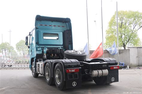 图北奔 奔马重卡 560马力 6X4 AMT牵引车 ND4250BD5J7Z02 实拍图片 1573518 卡车之家