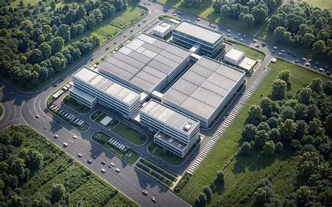 30亿micro Oled项目落户长沙，国产企业扩产热度不减 Micro Oled又称硅基oled，其将传统oled的玻璃基板替换为单晶硅基板，并采用有机发光技术实现显示效果。随着a 雪球