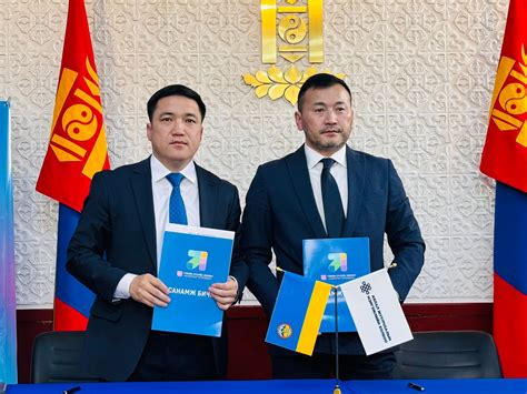 Өмнөговь АЙМГИЙН ЗАСАГ ДАРГА Н ЭНХБАТ 4 ЧИГЛЭЛД ХАМТЫН Facebook