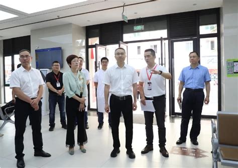 区政府主要领导调研基层公共卫生服务能力建设工作 鲤城区人民政府