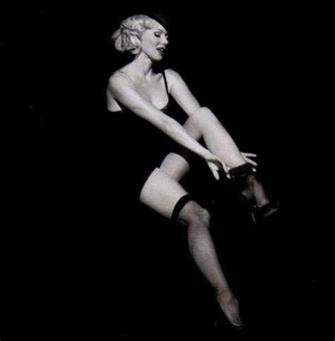 Naomi Watts Como Marilyn Monroe Na Revista Vogue Russia Estou Sem