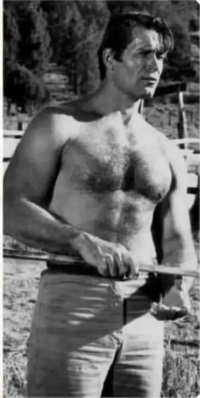 Clint Walker He Was 66 And An Absolute Unit R Vintageladyboners