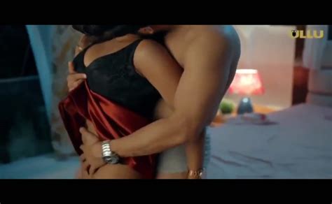Ruks Khandagale Butt Breasts Scene In Samne Wali Khidki Aznude