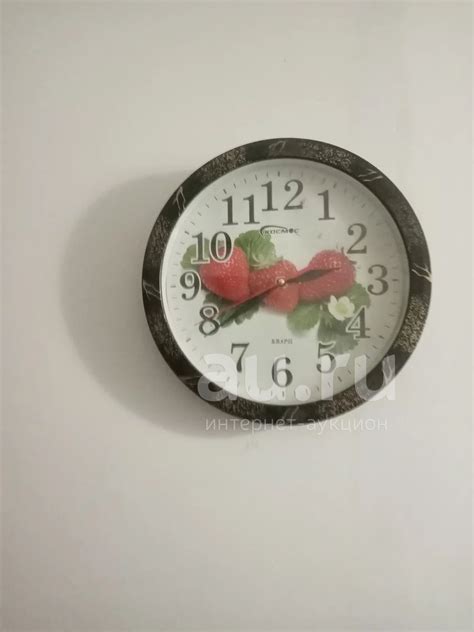 Часы настенные — купить в Красноярске Состояние Б у Часы настенные настольные на интернет