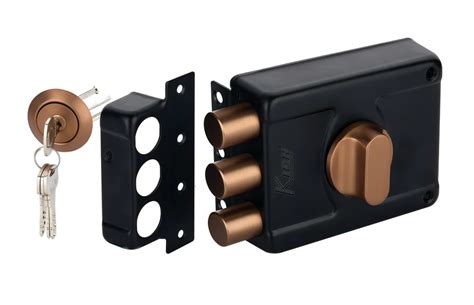 Night Latch Key And Knob Computerized Dotted Key With 3 Bolt Lock At